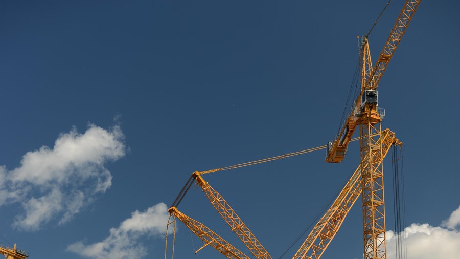Crews test gigantic crane at Vikings stadium site (Photos ...