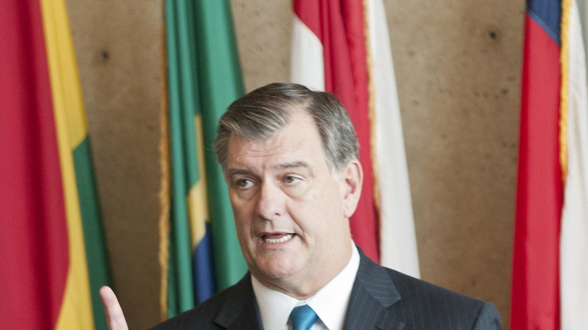 Four more years? Dallas Mayor Mike Rawlings' take on 10 issues - Dallas ...
