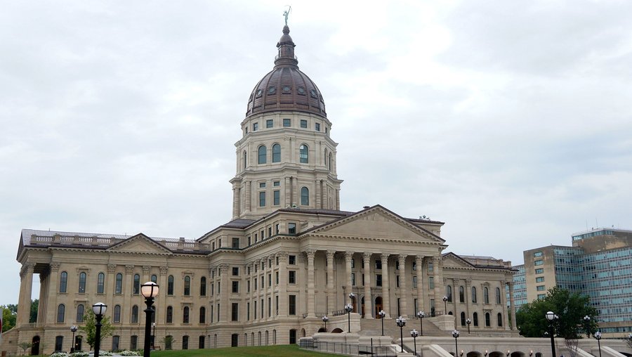 Local officials view Kansas budget moves as slap in face - Kansas City ...