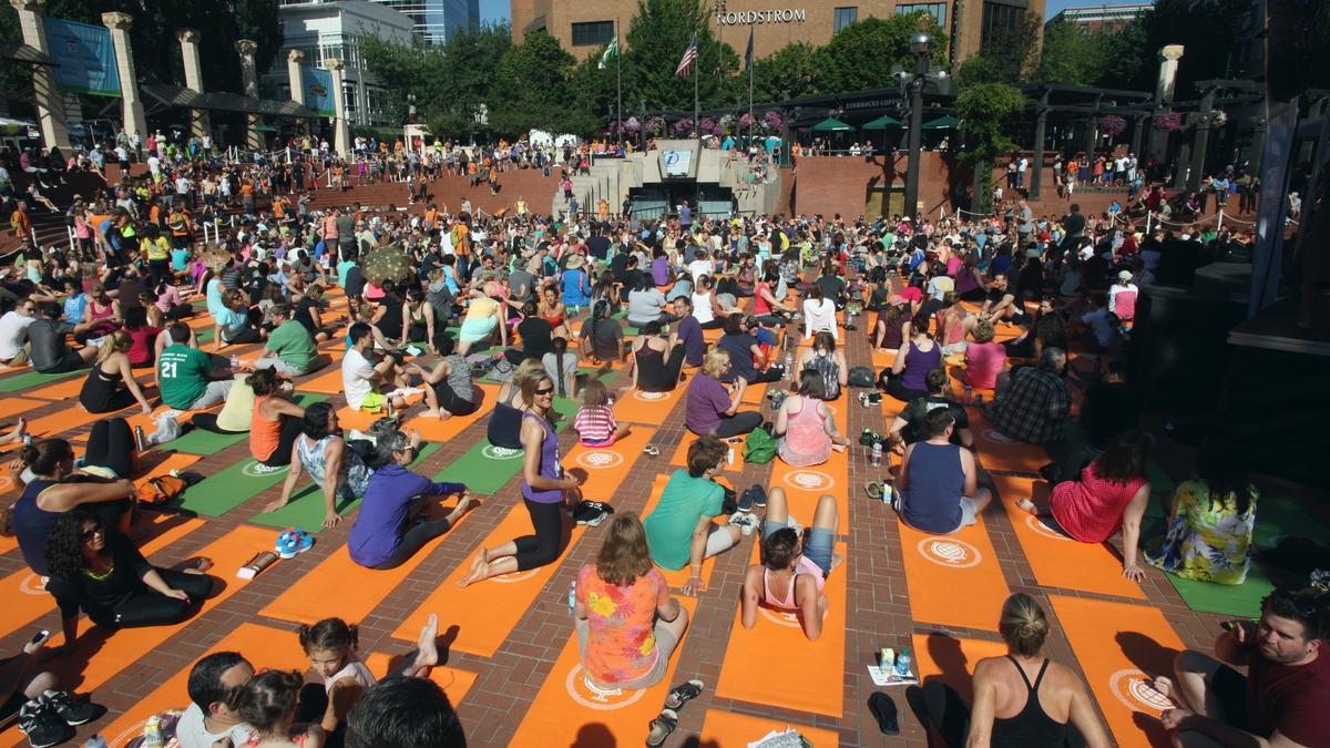 Check out who was stretching today in downtown Portland (Photos ...