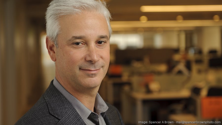 Wells Fargo closes loan window for SBA PPP relief program - Minneapolis ...