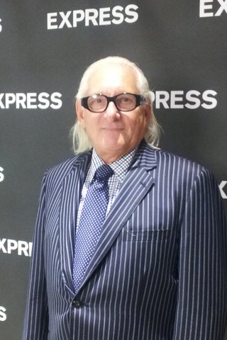 Express CEO Michael Weiss praised as visionary and one of industry’s ...