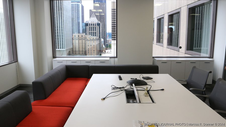 Oracle joins 'Cloud City,' opens a Seattle cloud development center ...