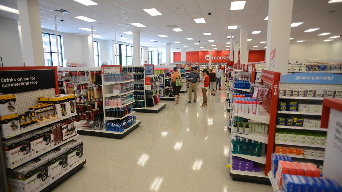 Shelf-scanning robot prowls Target San Francisco store (Video ...