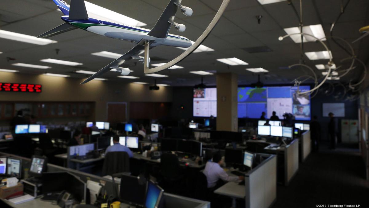 Engineers file age-bias complaint against Boeing - St. Louis Business ...