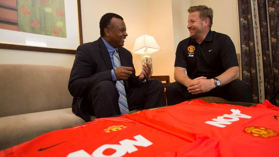 Manchester United partnership boosts Aon's profile in D.C. - Washington ...