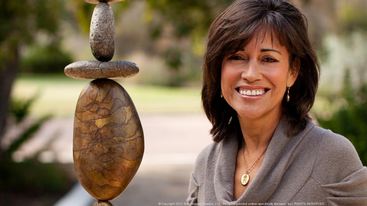 Donna Berber takes over as president of A Glimmer of Hope nonprofit ...