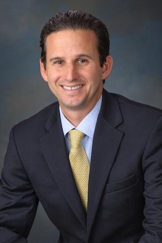 Schatz tells Hawaii business community 'don't panic' about potential ...