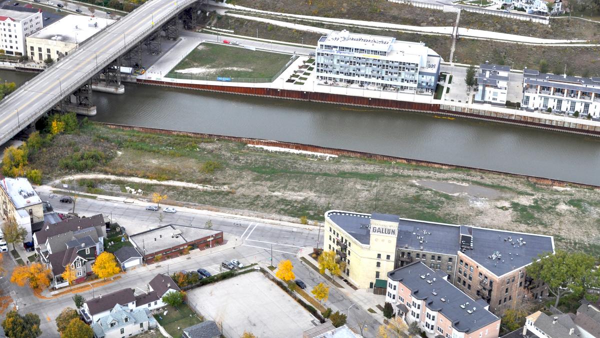 Gallun riverside site sold to Atlanta luxury apartment developer ...