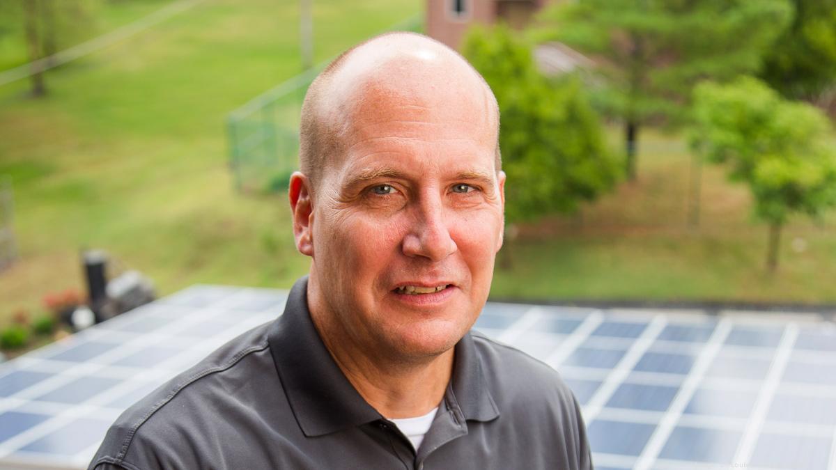 Bright work: Solar finding its footing after end of rebates - St. Louis ...