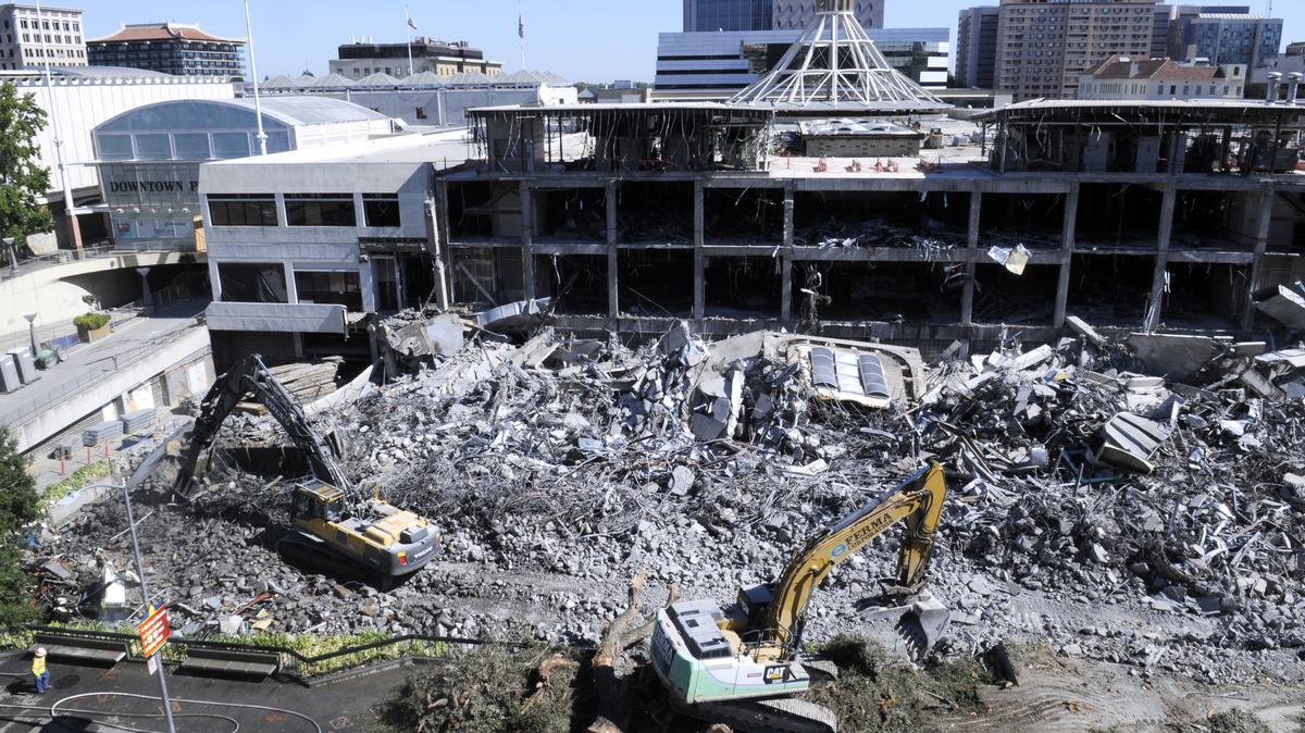 Downtown mall demolition progresses to make way for arena - Sacramento ...