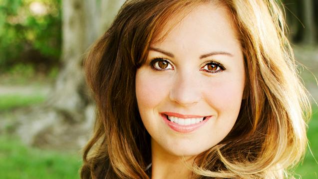 Dayton-area native Katie Kenney signs deal to co-host lifestyle show on ...