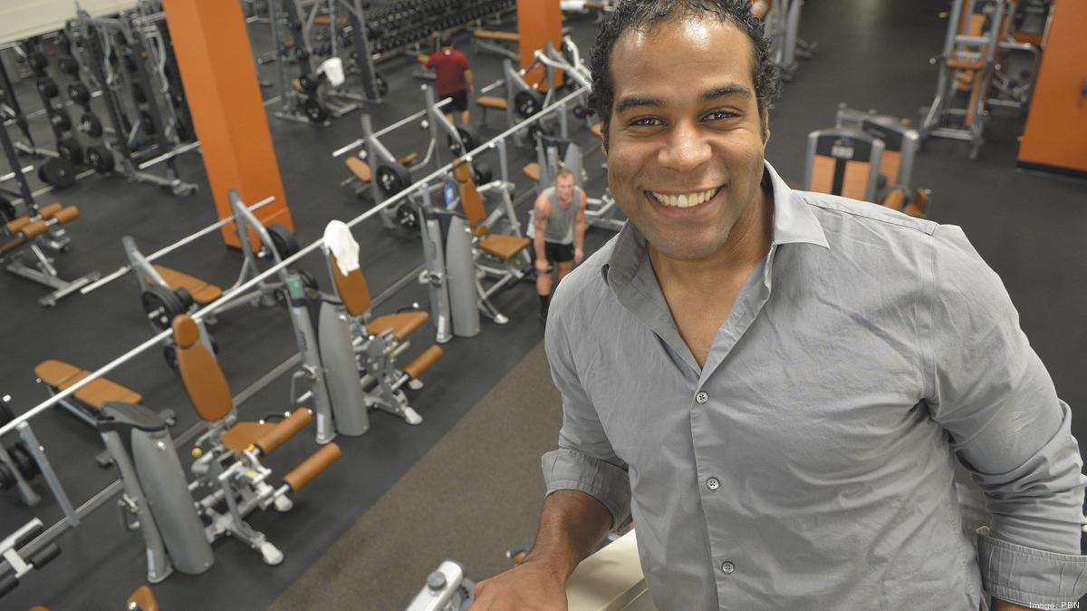 How I helped the Honolulu Club return to its roots as a social hub ...