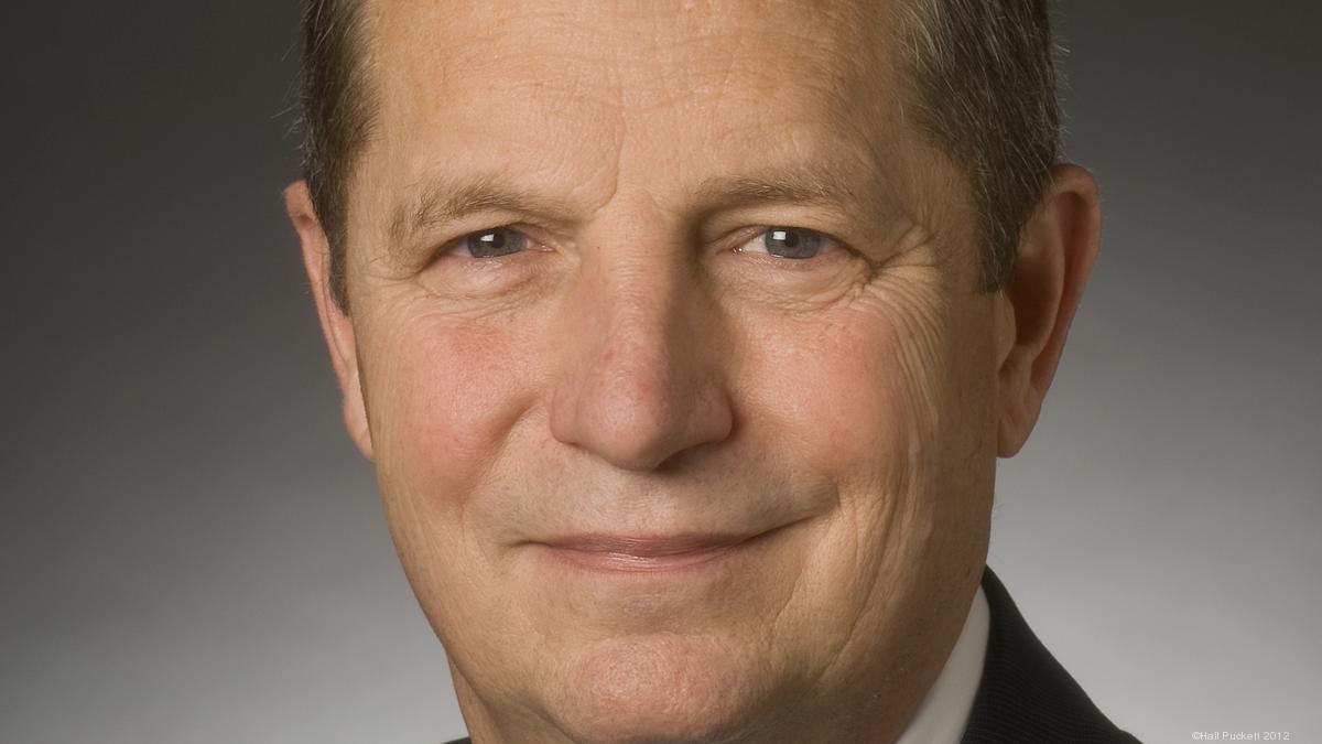 Phillips 66 CFO Greg Maxwell to retire, Kevin Mitchell to take his ...