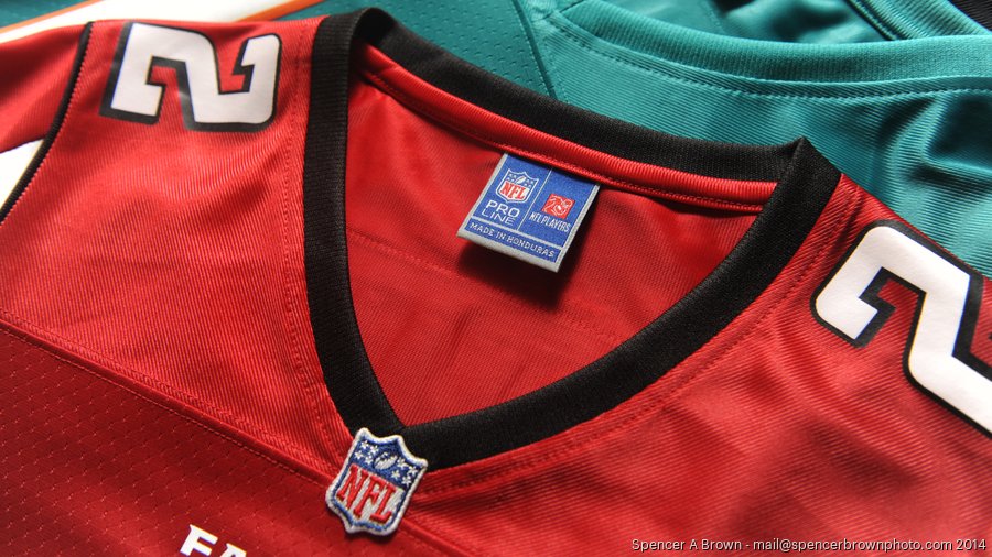 Kohl's to expand sports merchandise through Fanatics partnership ...