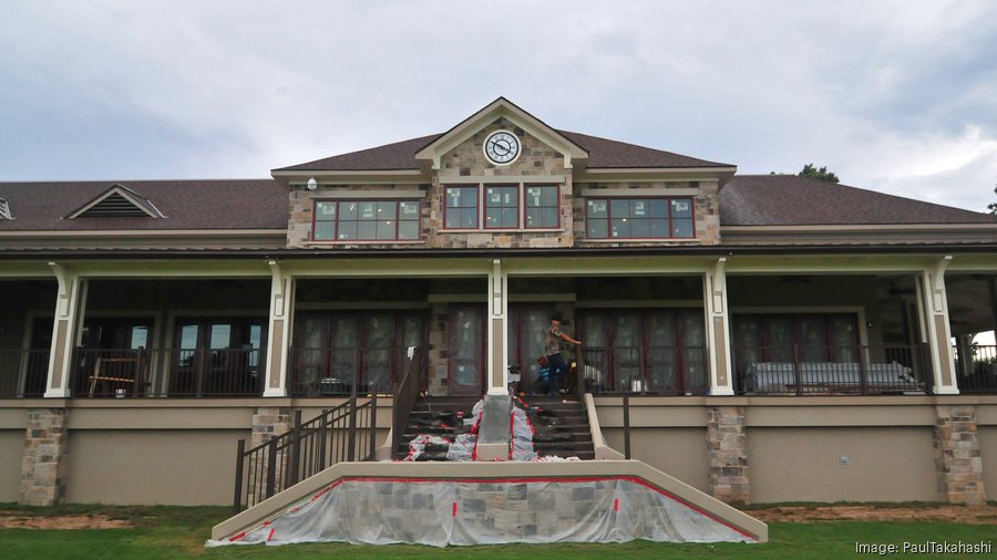 Woodforest Golf Clubhouse