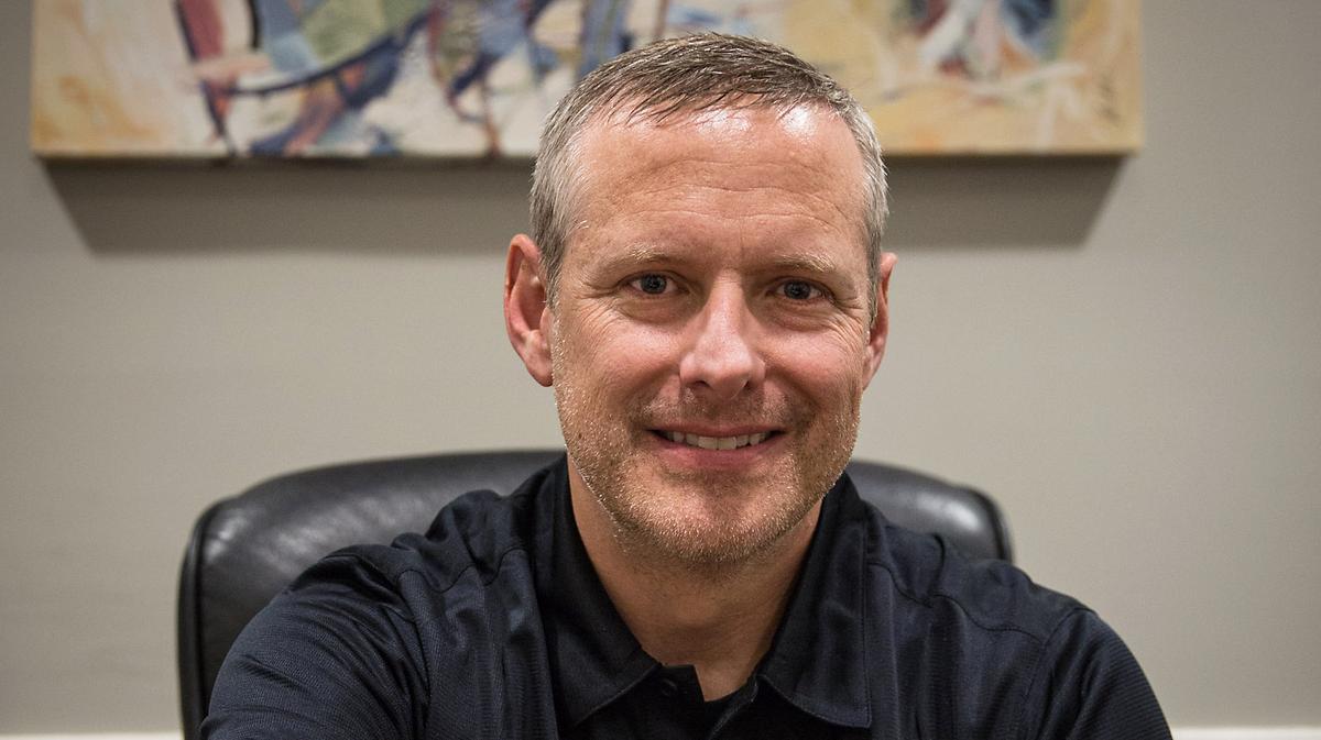 David Glenn hits the road with Tailgate Tour, including Saturday's NCSU ...