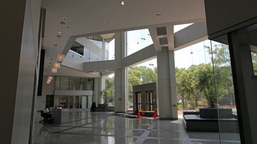 250 W. Pratt St
