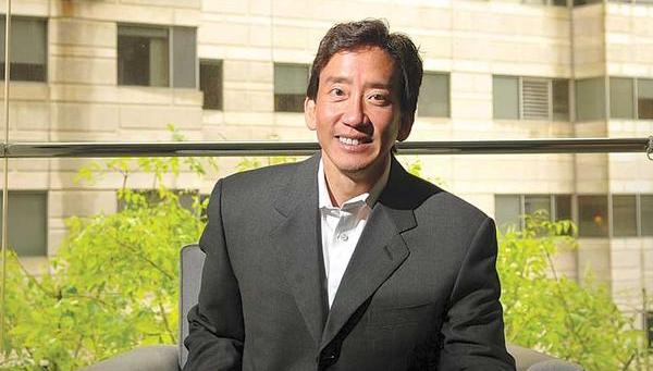 After bagging $350M in buyout to Pfizer (NYSE: PFE), Medivation CEO David Hung gets back in game ...