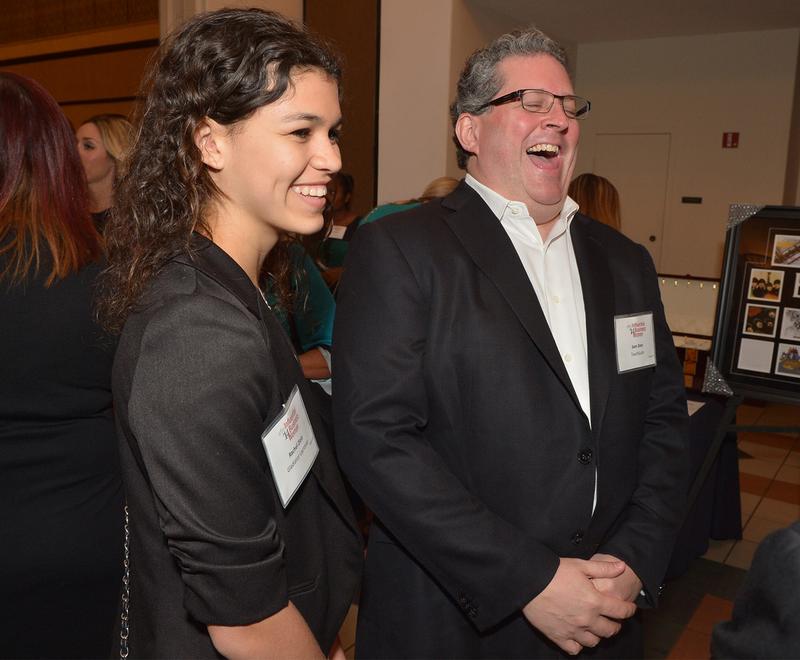 Rachel Zietz Gallery - Bizwomen