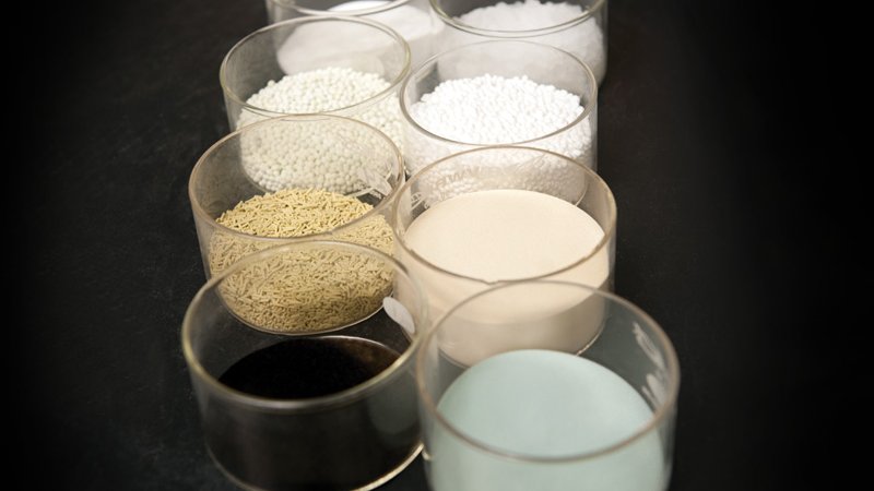 W.R. Grace teams on $200M catalysts plant in Abu Dhabi