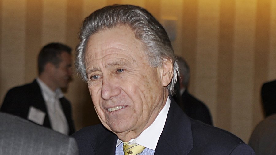 British movie theater chain buys Phil Anschutz's Regal for $3.6 billion ...