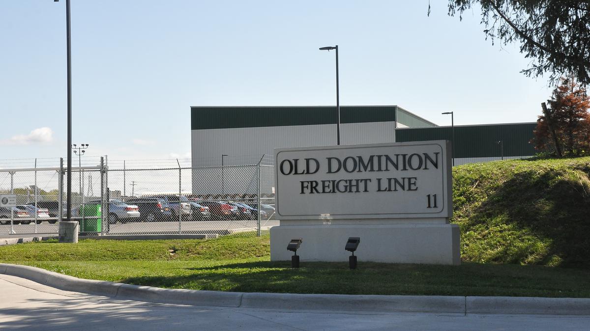 Old Dominion Freight brings in customers to tour new service center ...