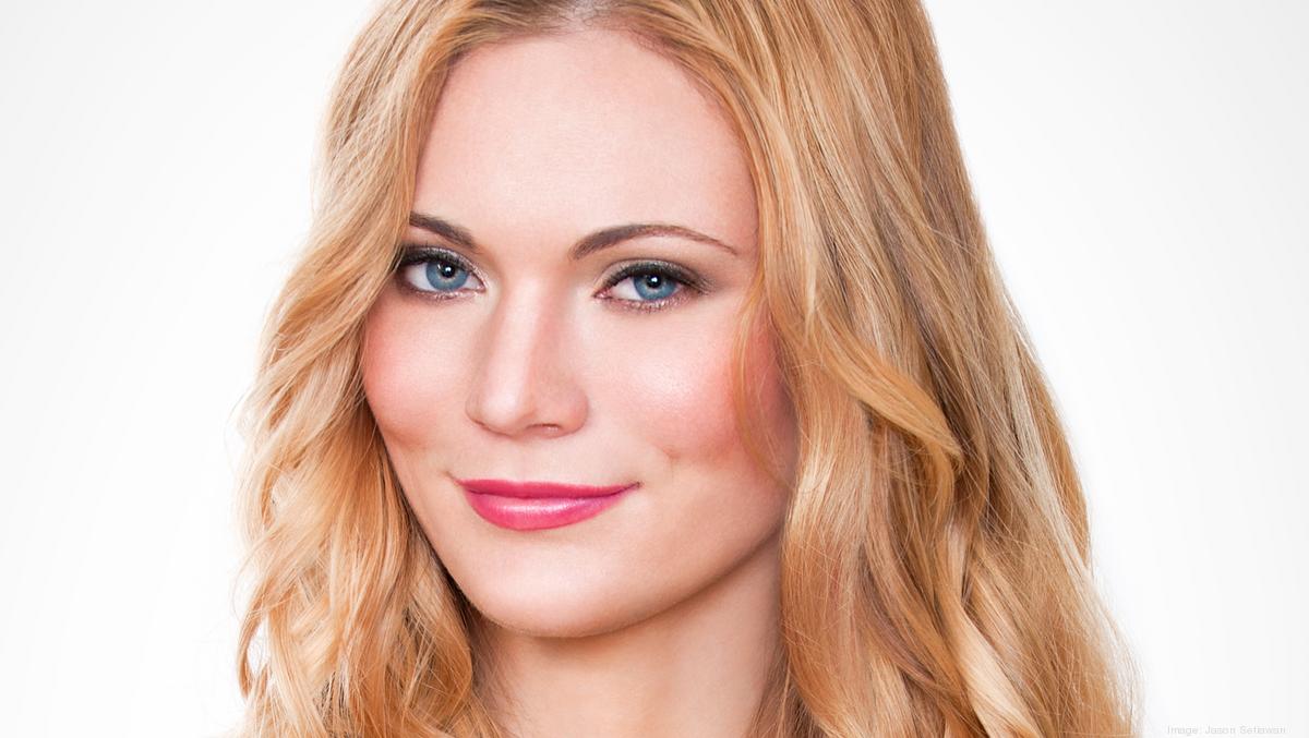Project Runway designer shares tips for breaking into fashion field ...
