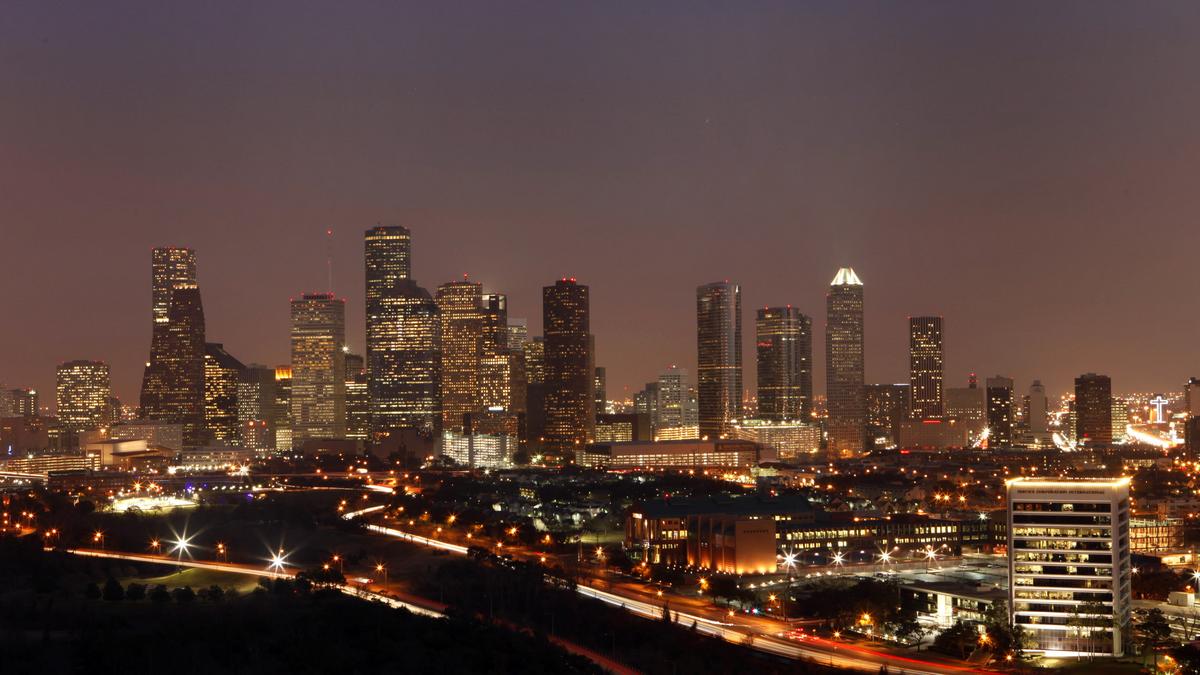 Stream Realty Partners, DRA Advisors buy 600 Jefferson in downtown ...