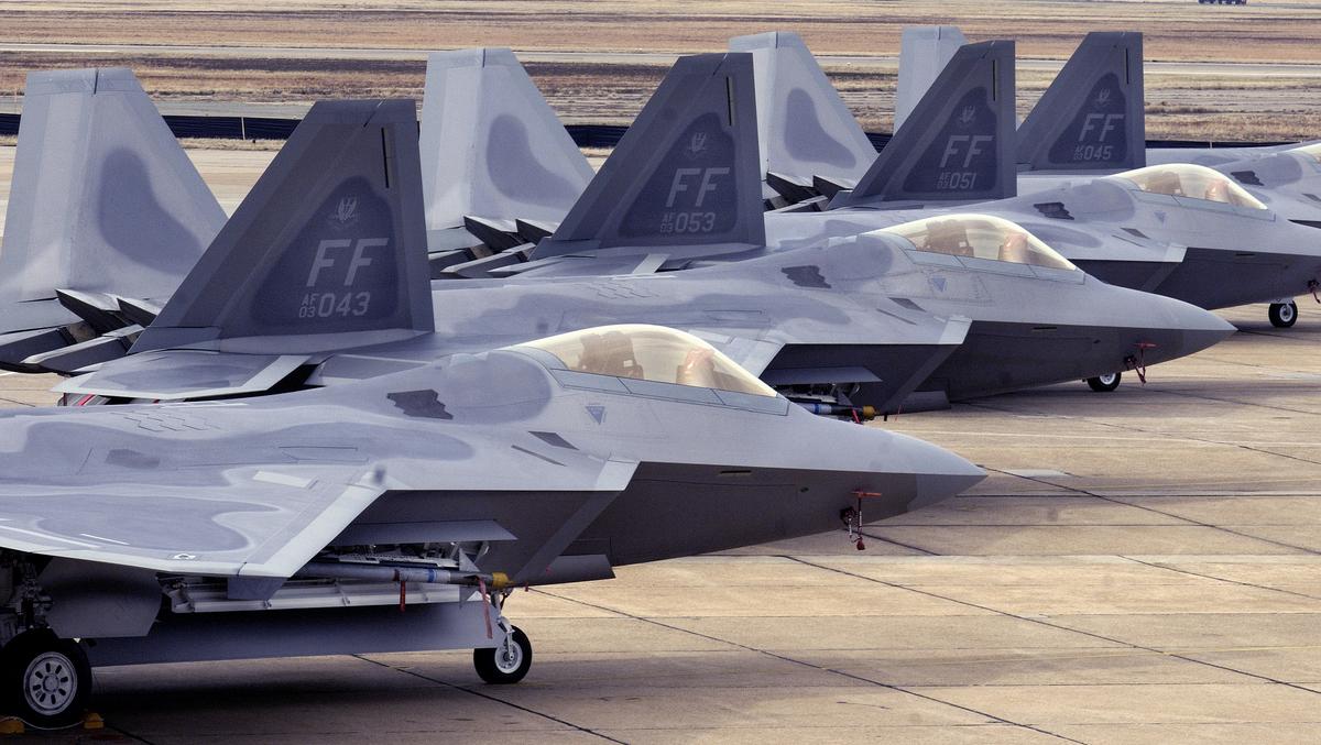 F-22 Raptor makes combat debut over Syria - Atlanta Business Chronicle