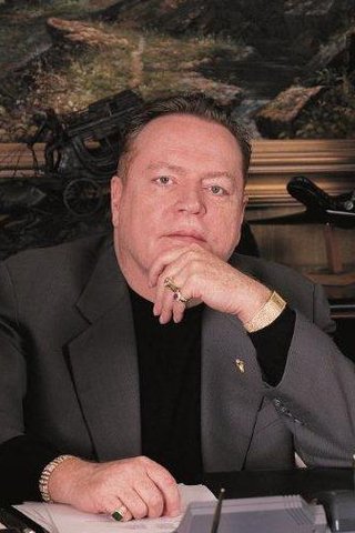 Hustler's Larry Flynt answers our 12 questions - Cincinnati Business ...