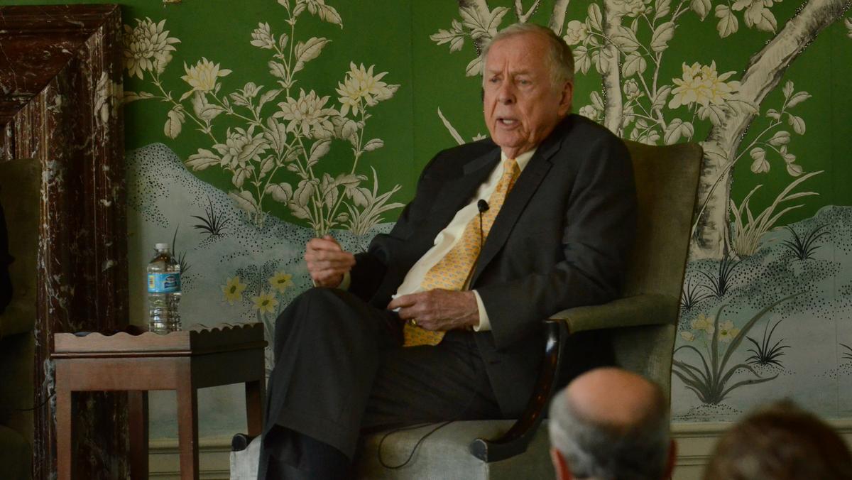 T. Boone Pickens, Dan Pickering, Bill White discuss Keystone XL, LNG ...
