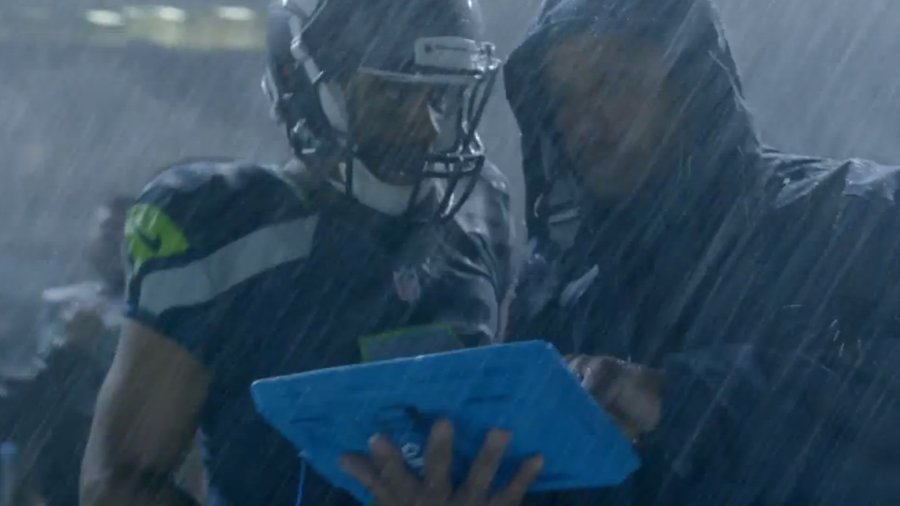 NFL players and their new Microsoft tablets: Just keep them charged ...