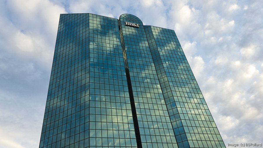 Plaza, parking deck at BB&T headquarters undergoing $2M 'refresh ...