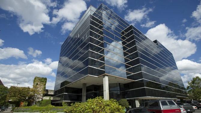 Next generation at Menashe Properties seals first major office building ...
