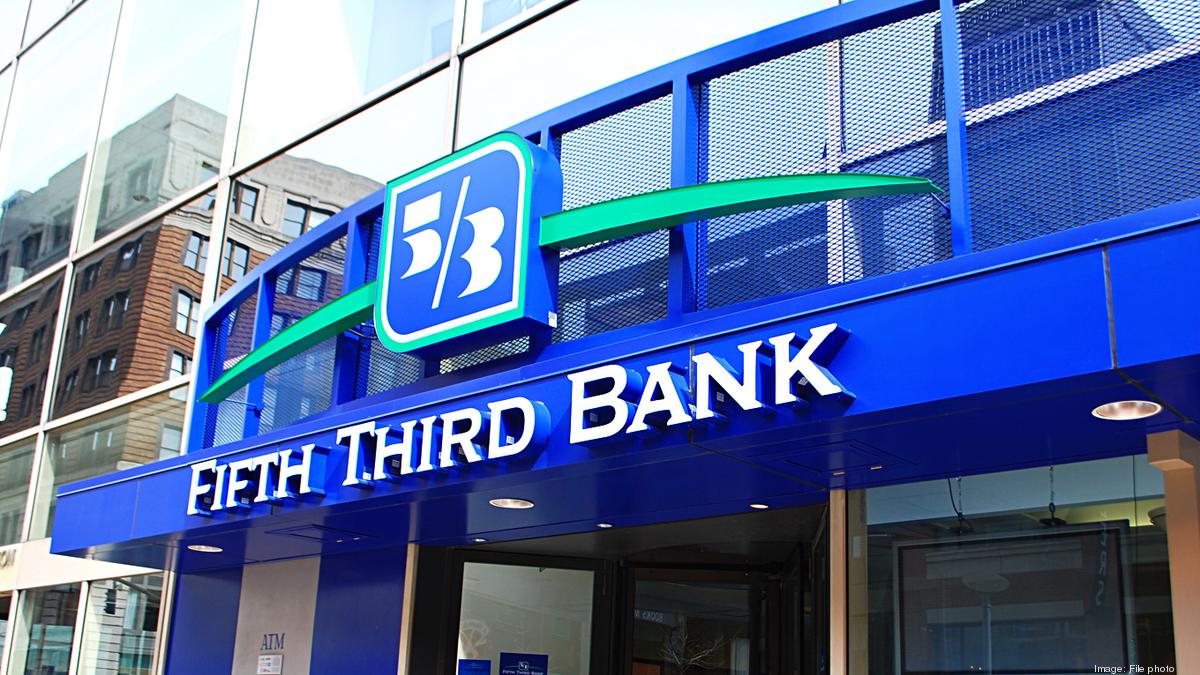 Fifth Third Bank s Kentucky Adds Ryan Bridgeman LouAnn Atlas To