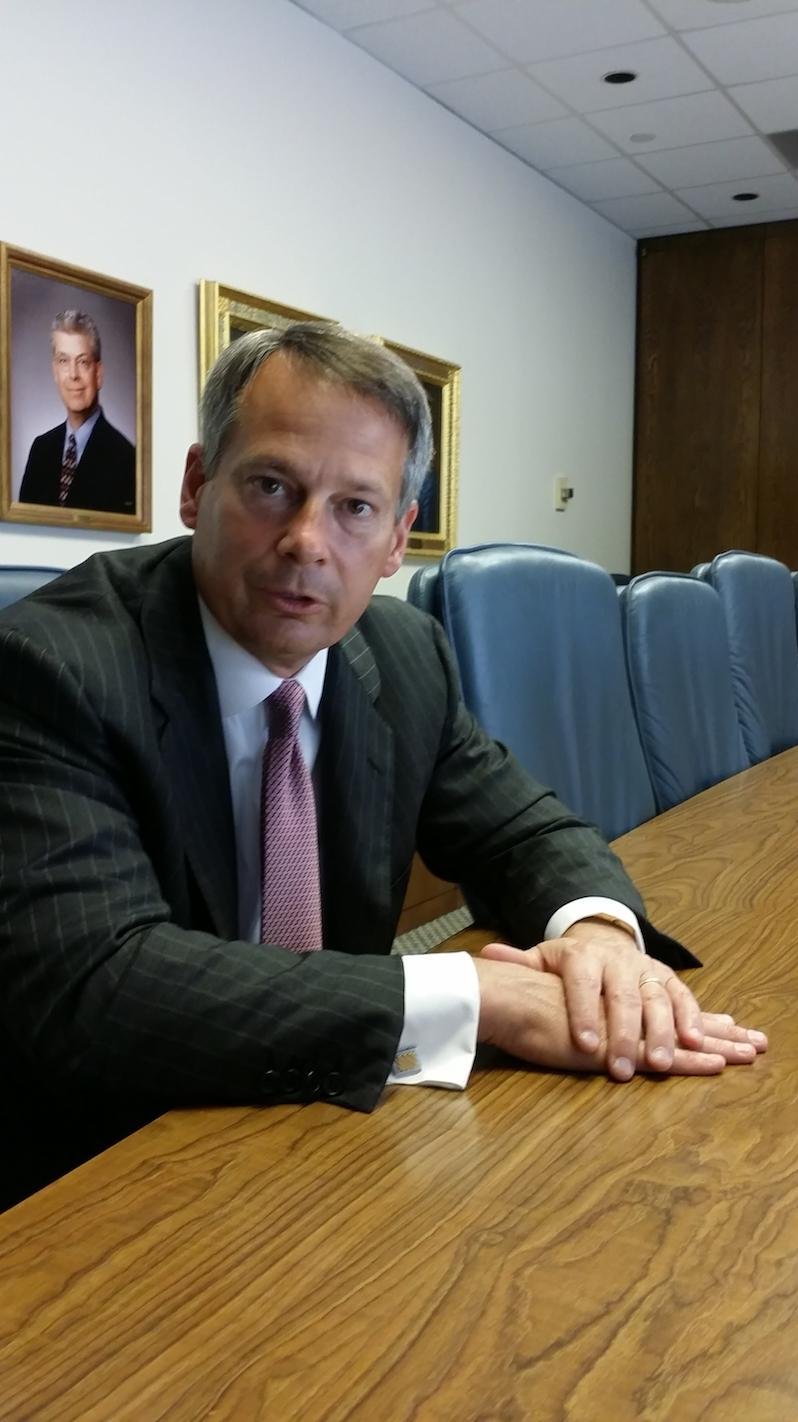 Charles Schwab adding 600 technology jobs in Phoenix - Phoenix Business ...