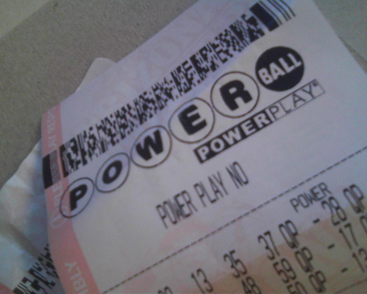 Powerball jackpot hits $600M, Arizona retailers already winning ...