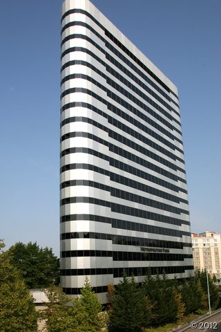 Seattle's 'Twin Toasters' office buildings to pop up a hot sale for ...