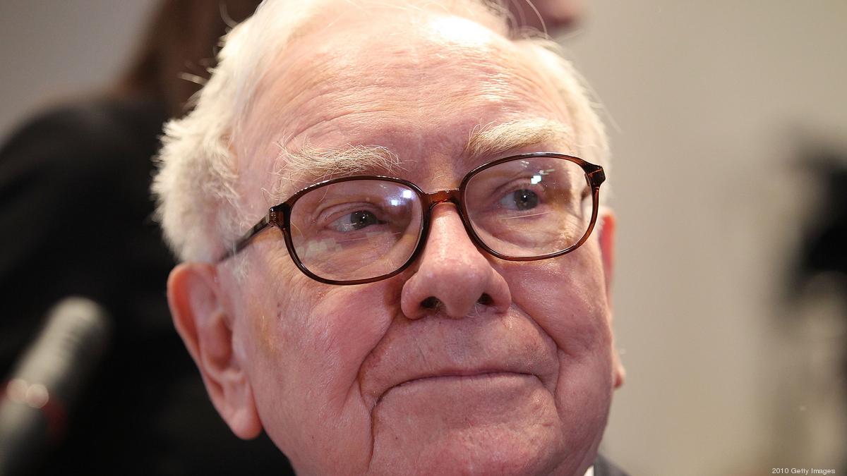 Berkshire CEO Warren Buffett resigns as Gates Foundation trustee ...