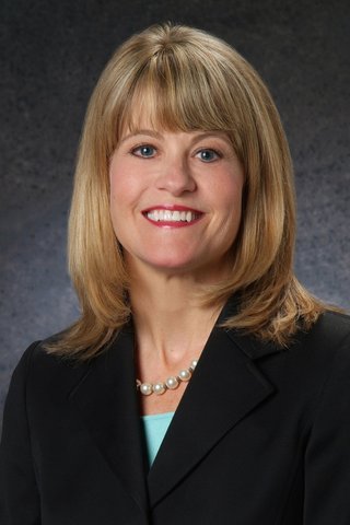 Hall Financial's Kim Butler wins NTCAR Stemmons Service Award - Dallas ...