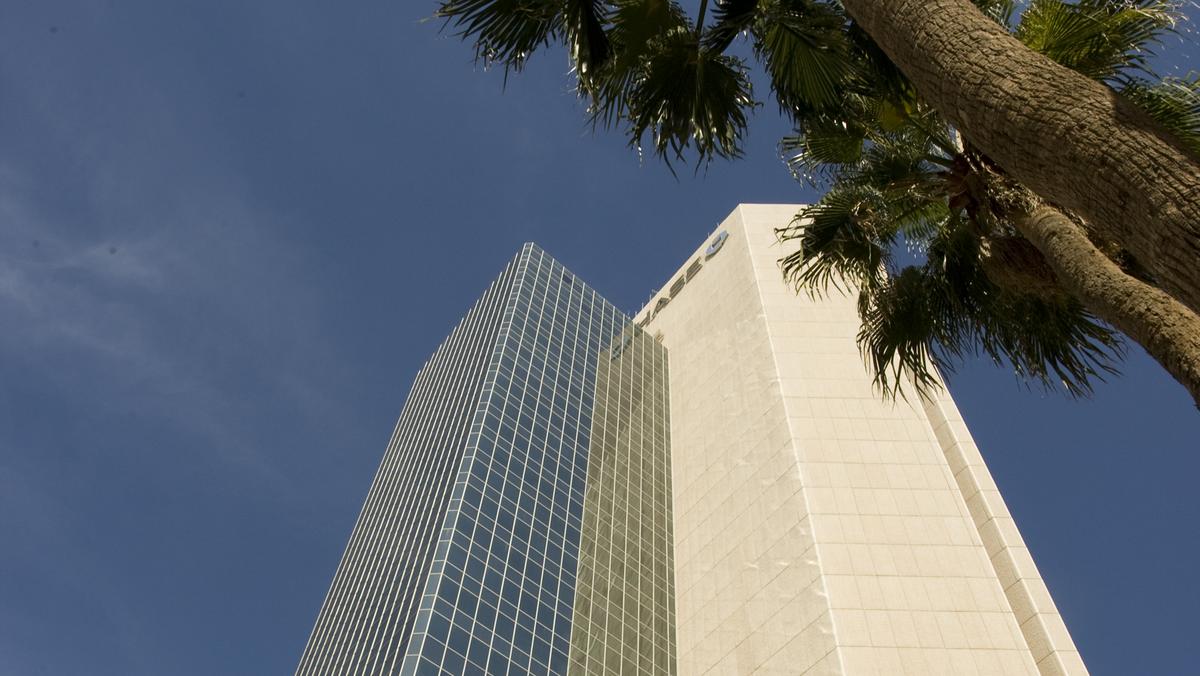 Chase building in downtown Phoenix sells for $78.8 million at trustee ...