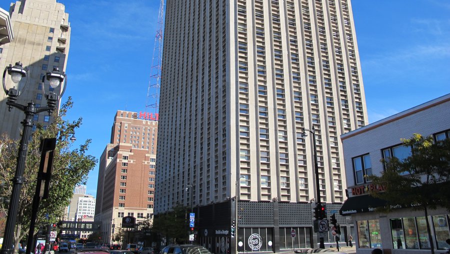 Jeffers buys West Wisconsin Avenue office tower in downtown Milwaukee ...