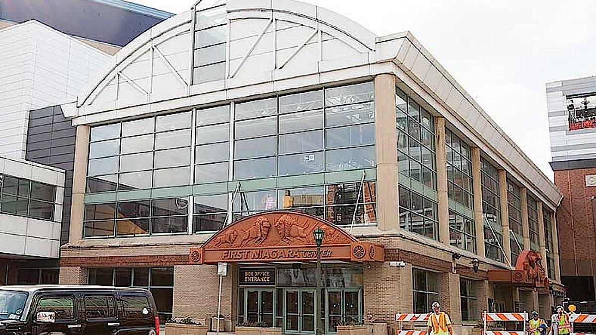 First Niagara Center suite naming rights sold to Mercedes Benz of ...