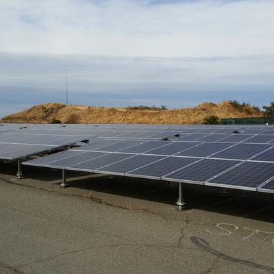 SMUD turns landfill at park into solar power array - Sacramento ...