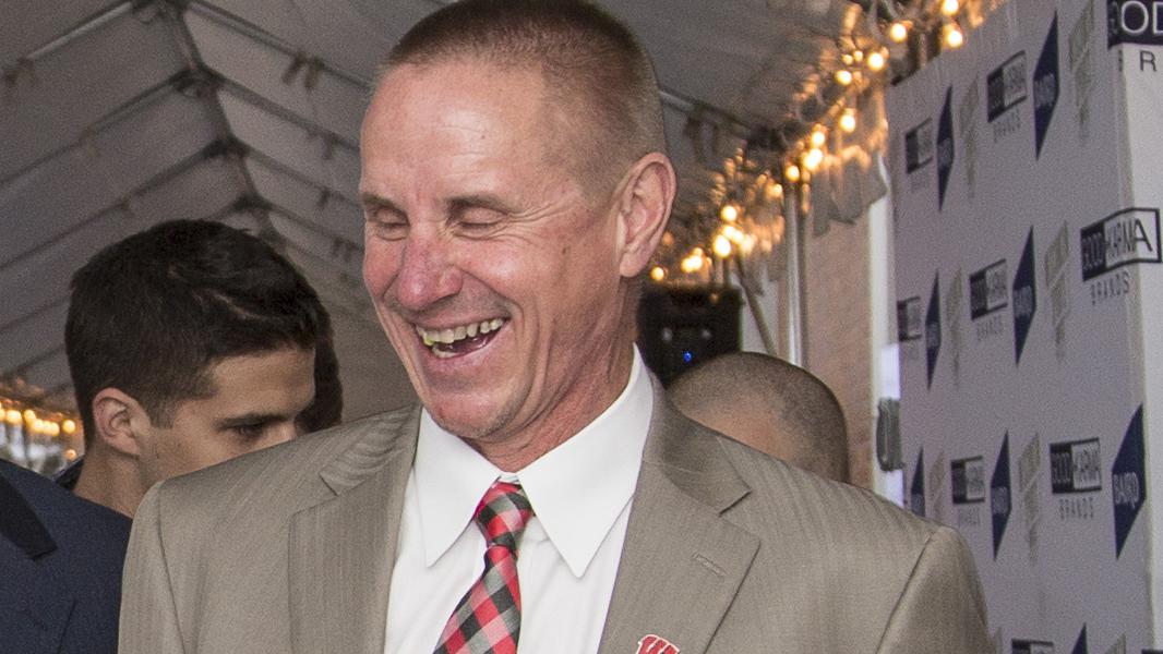 UW football coach Gary Andersen leaves for Oregon State - Milwaukee ...