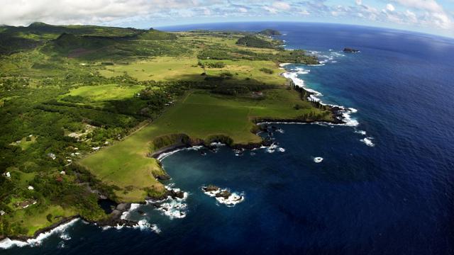 Hana Ranch Partners lists 500 acres near Oprah's oceanfront Maui ...
