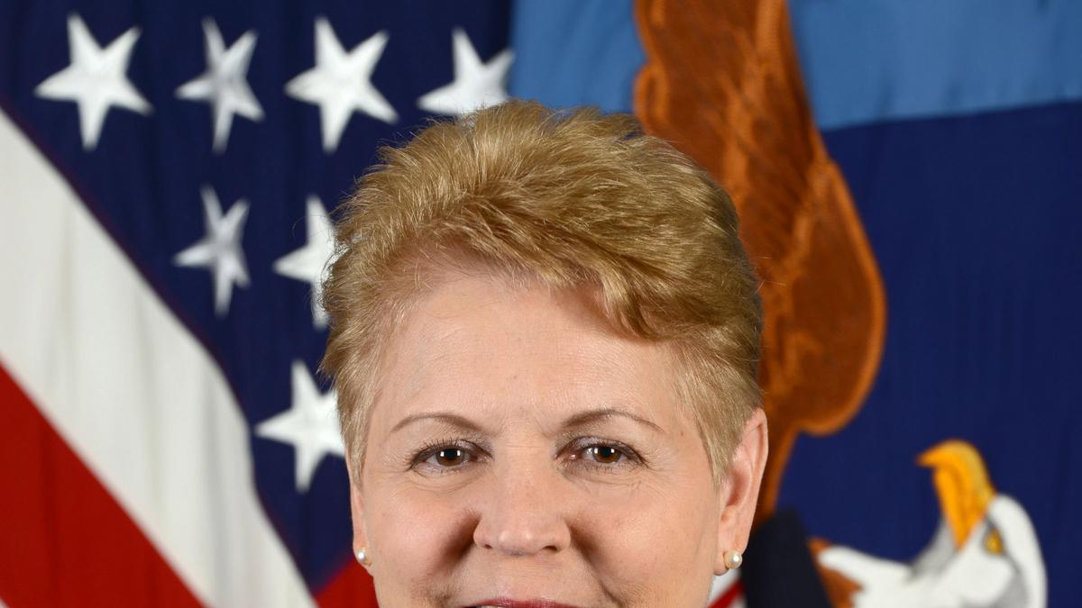 Breakfast honors past military service; looks to future of U.S. armed ...