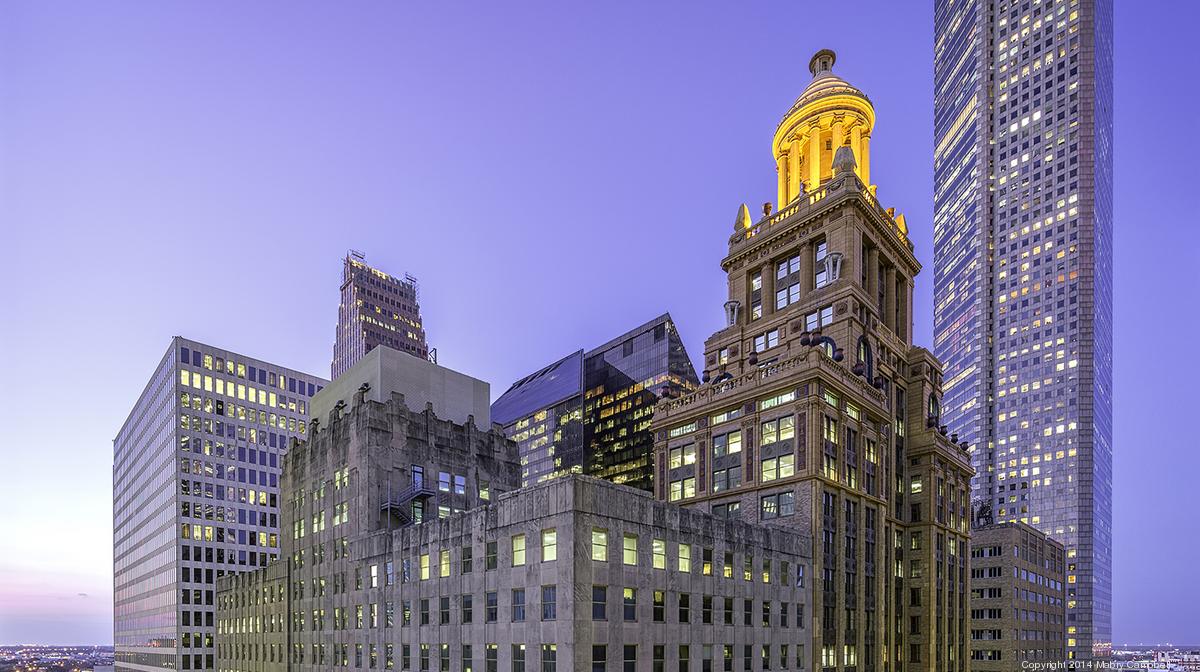 Downtown Houston Esperson buildings sold in foreclosure auction ...