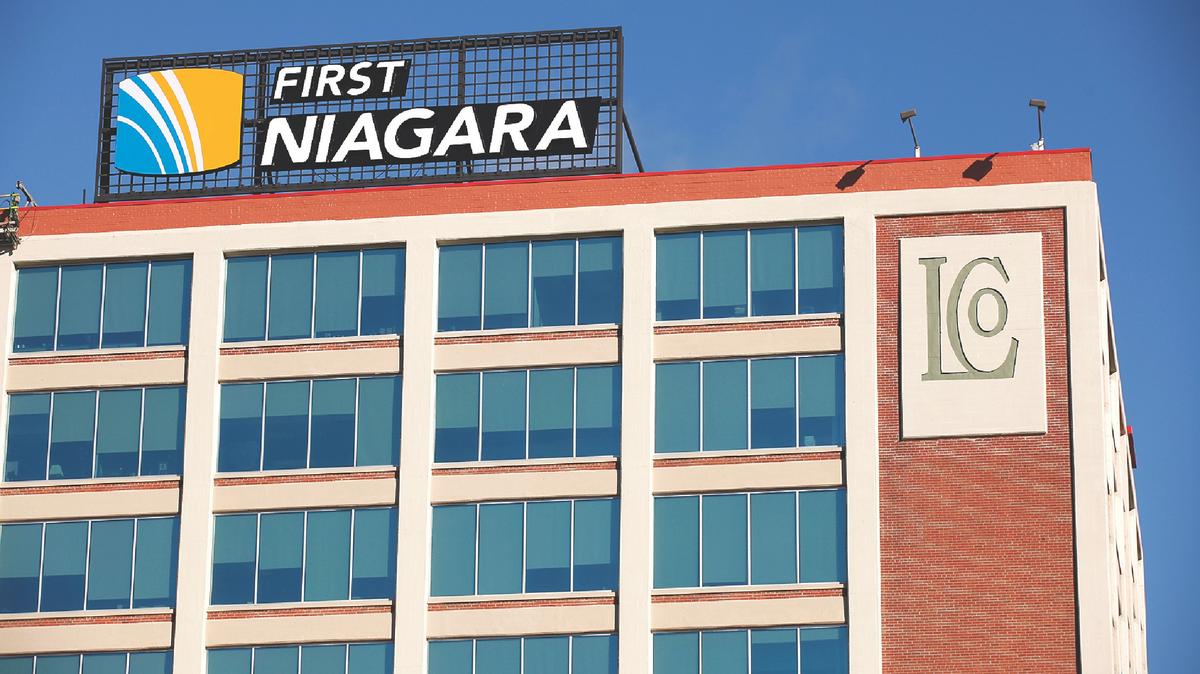 First Niagara Bank Logo